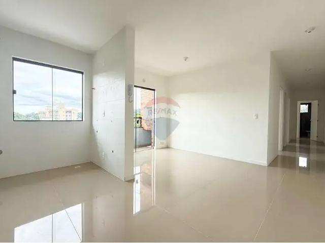 Apartamento para Venda em Joinville/SC Iririú 3 Quartos