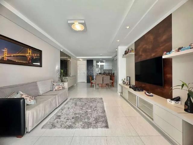 Apartamento para Venda em Joinville/SC Saguaçu 3 Quartos