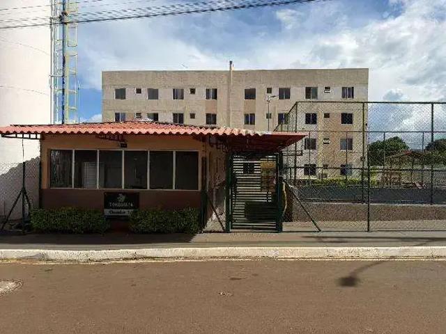 Apartamento para Venda em Luziânia/GO Centro 2 Quartos