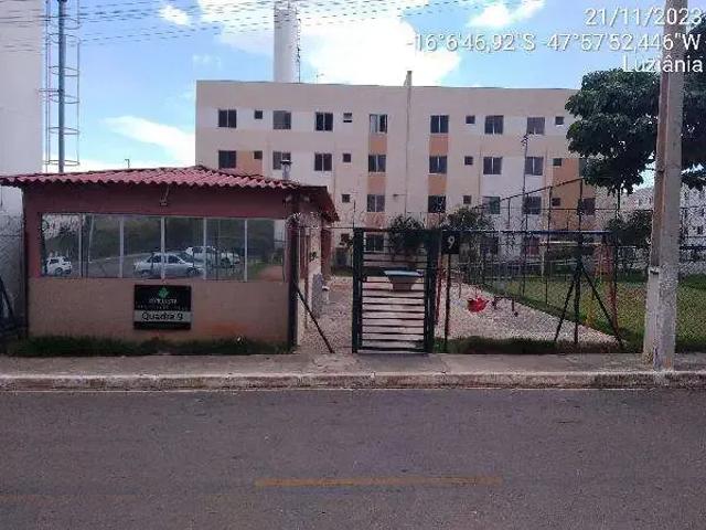 Apartamento para Venda em Luziânia/GO Centro 2 Quartos