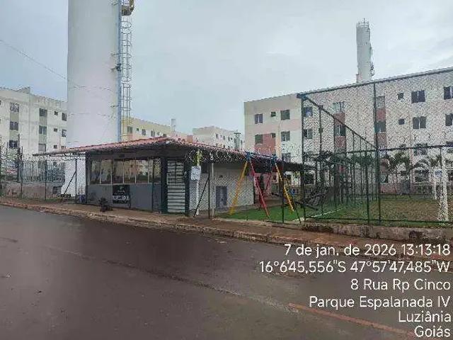 Apartamento para Venda em Luziânia/GO Centro 2 Quartos