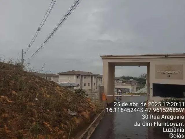 Apartamento para Venda em Luziânia/GO Fazenda Saia Velha 2 Quartos