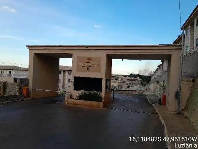 Apartamento para Venda em Luziânia/GO Fazenda Saia Velha 2 Quartos