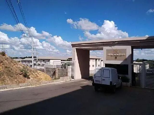 Apartamento para Venda em Luziânia/GO Fazenda Saia Velha 2 Quartos