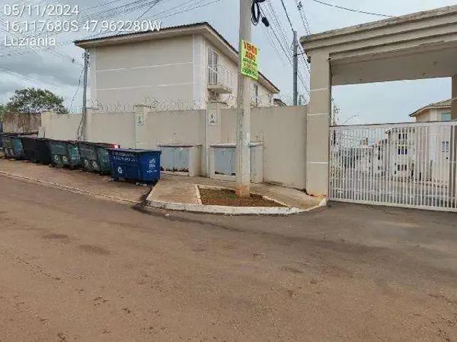 Apartamento para Venda em Luziânia/GO Fazenda Saia Velha 2 Quartos