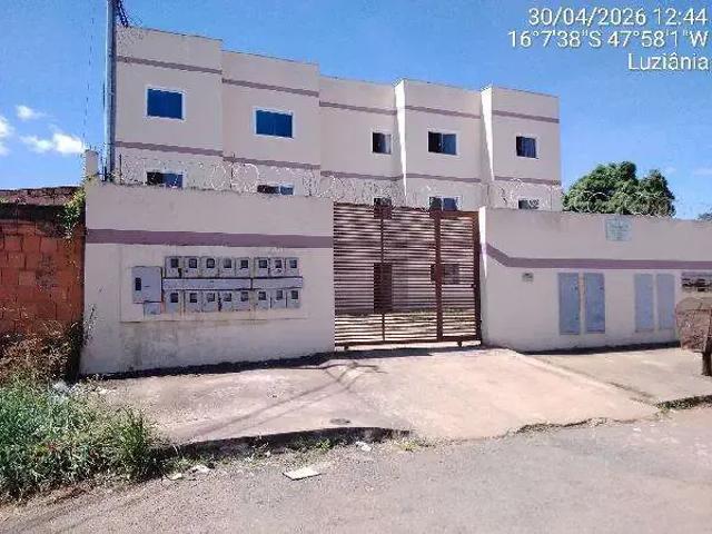 Apartamento para Venda em Luziânia/GO Jardim Jóckei Clube 2 Quartos