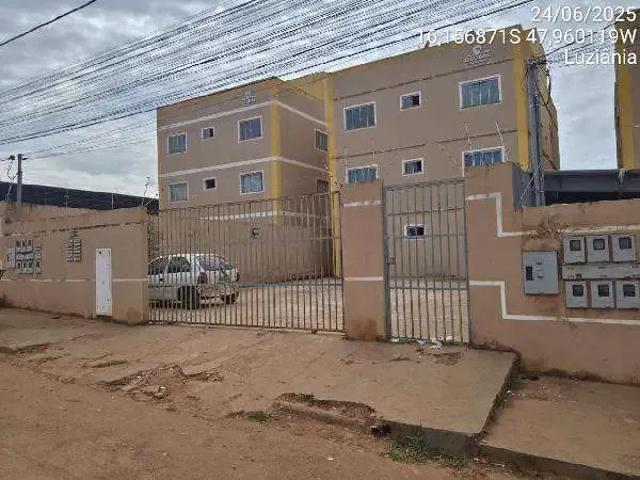 Apartamento para Venda em Luziânia/GO Parque Estrela Dalva IX 2 Quartos