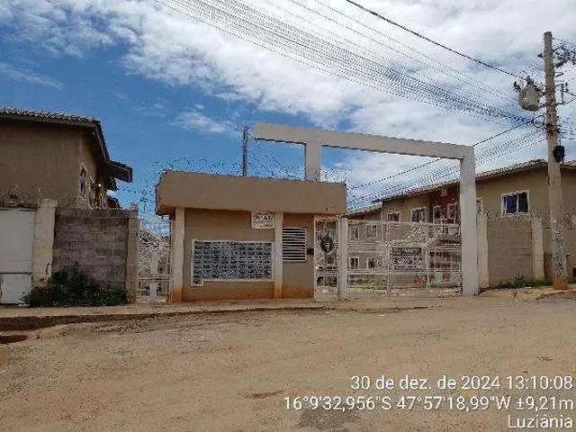 Apartamento para Venda em Luziânia/GO Parque Estrela Dalva IX 2 Quartos