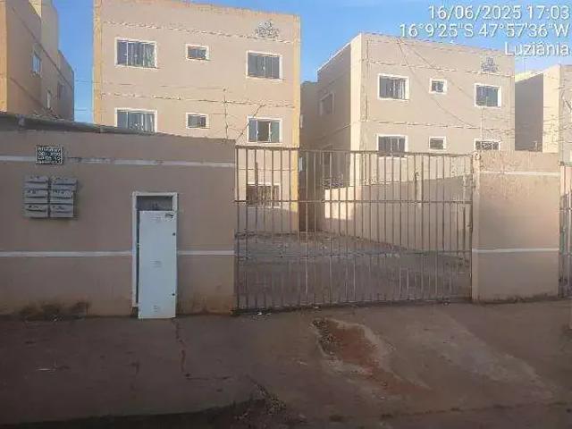 Apartamento para Venda em Luziânia/GO Parque Estrela Dalva IX 2 Quartos