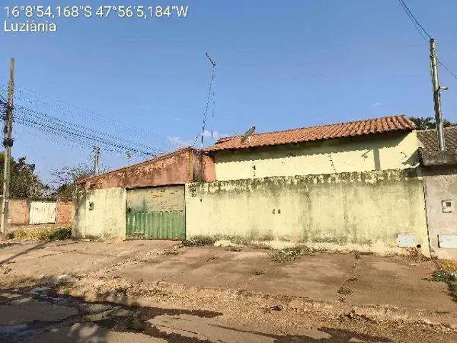 Apartamento para Venda em Luziânia/GO Parque Industrial Mingone 2 Quartos