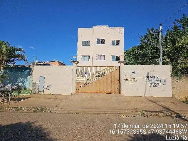 Apartamento para Venda em Luziânia/GO Parque Industrial Mingone 2 Quartos