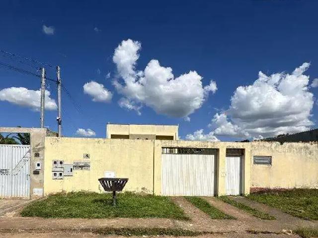 Apartamento para Venda em Luziânia/GO Parque Industrial Mingone 2 Quartos