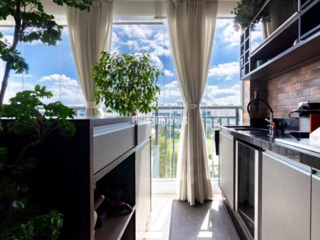 Apartamento para venda em Lapa com 2 quartos, sendo 1 suíte, 76m²