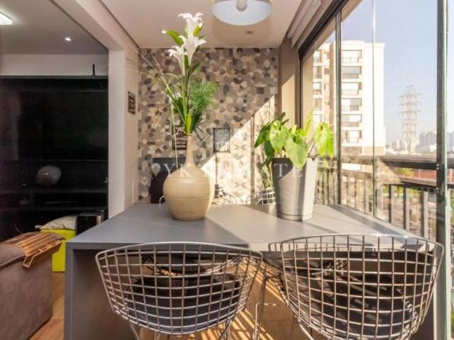 Apartamento para venda em / Lapa/ Água Branca com 2 quartos, sendo 1 suíte, 61m²