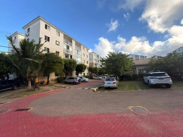 Apartamento para Venda em Lauro de Freitas/BA Buraquinho 2 Quartos