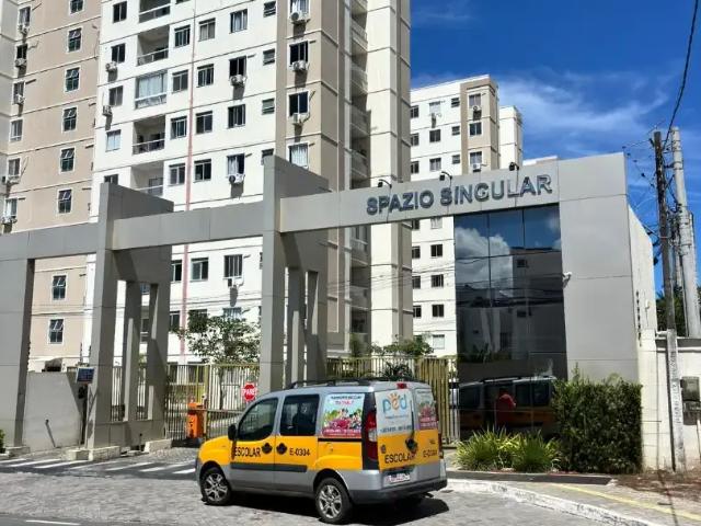 Apartamento para Venda em Lauro de Freitas/BA Buraquinho 2 Quartos