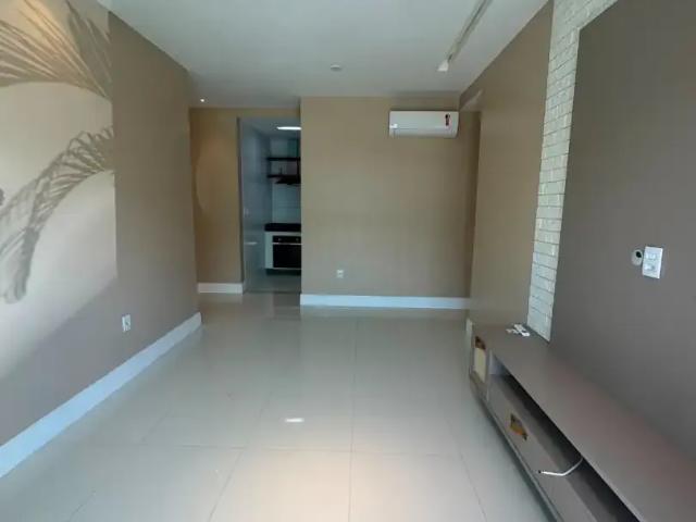 Apartamento para Venda em Lauro de Freitas/BA Buraquinho 3 Quartos