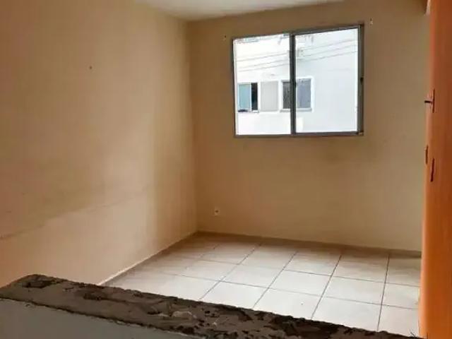 Apartamento para Venda em Lauro de Freitas/BA Caji 2 Quartos
