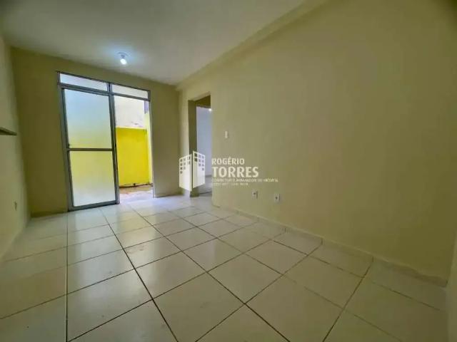 Apartamento para Venda em Lauro de Freitas/BA Caji 2 Quartos