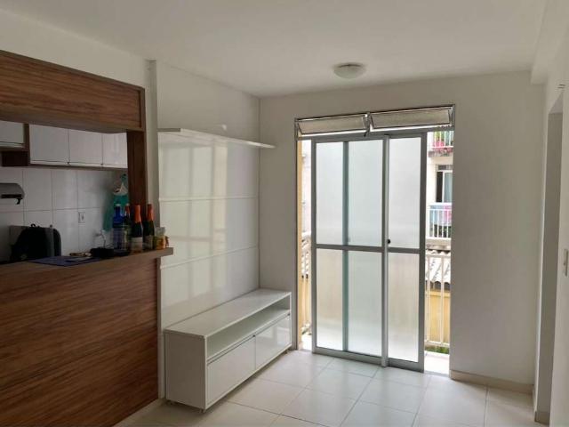 Apartamento para Venda em Lauro de Freitas/BA Caji 2 Quartos