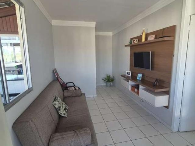 Apartamento para Venda em Lauro de Freitas/BA Caji 3 Quartos
