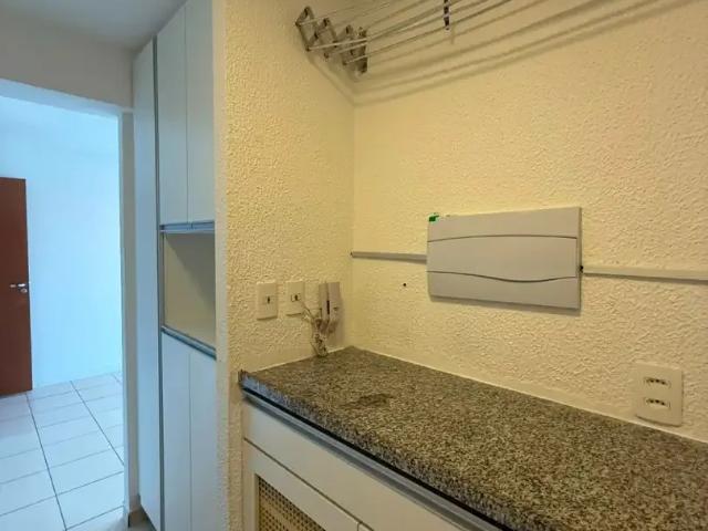 Apartamento para Venda em Lauro de Freitas/BA Centro 2 Quartos