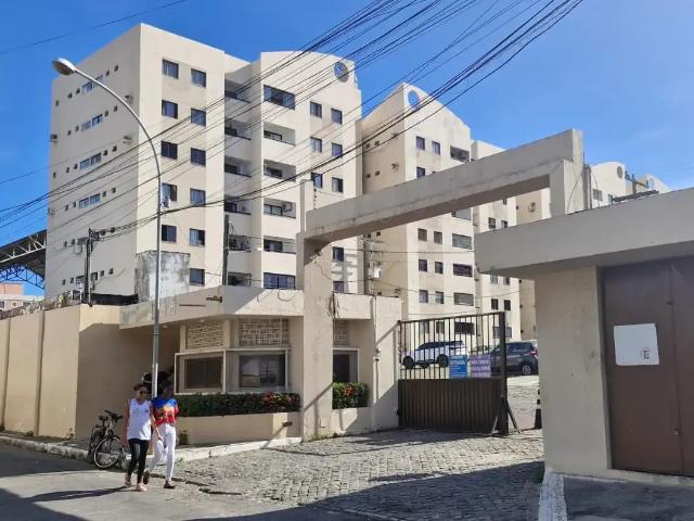 Apartamento para Venda em Lauro de Freitas/BA Centro 2 Quartos