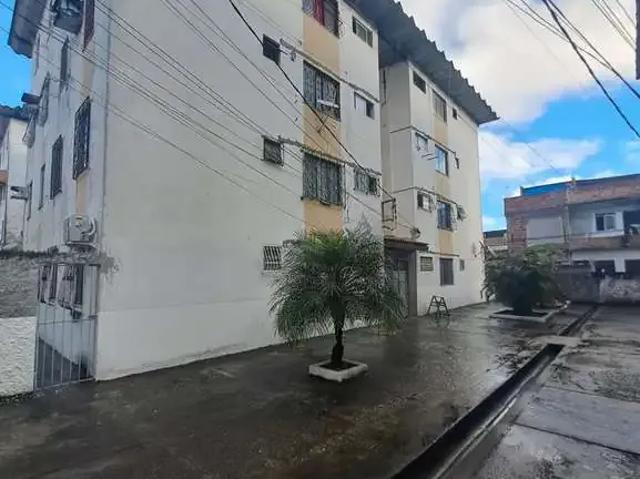 Apartamento para Venda em Lauro de Freitas/BA Itingá 2 Quartos