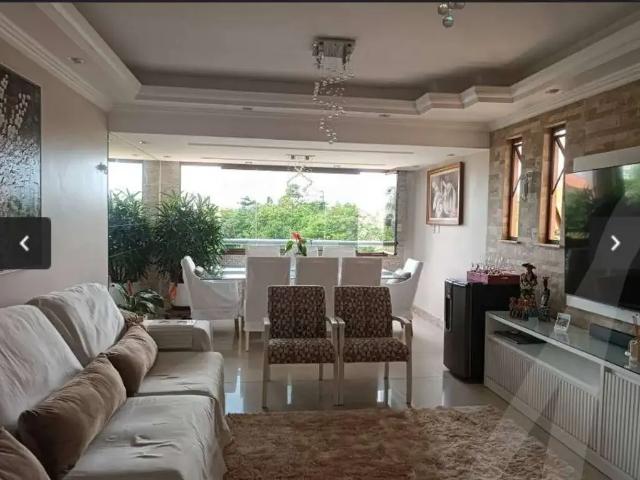 Apartamento para Venda em Lauro de Freitas/BA Pitangueiras 3 Quartos