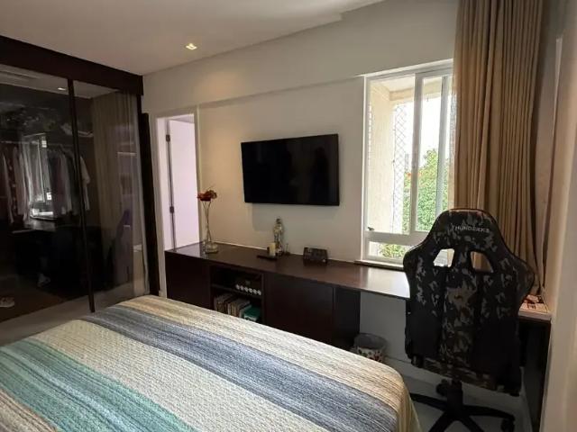 Apartamento para Venda em Lauro de Freitas/BA Pitangueiras 2 Quartos