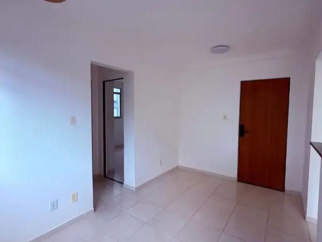 Apartamento para Venda em Lauro de Freitas/BA Recreio Ipitanga 2 Quartos