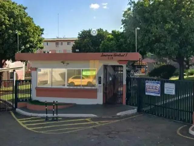 Apartamento para Venda em Londrina/PR Coliseu 2 Quartos