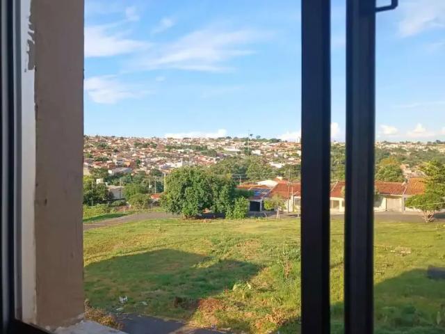 Apartamento para Venda em Londrina/PR Conjunto Residencial Marajoara 2 Quartos