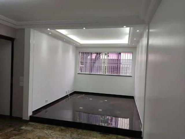 Apartamento para Venda em Londrina/PR Campo Belo 3 Quartos