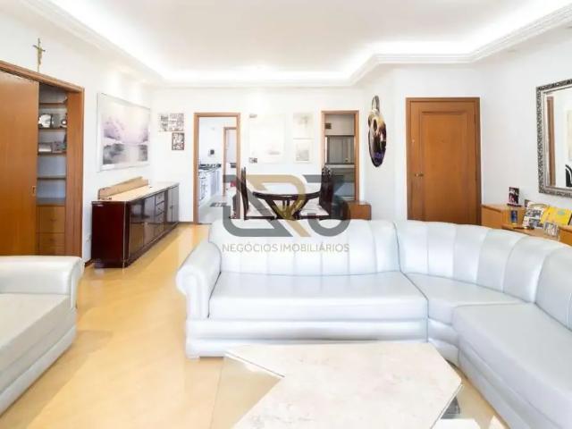 Apartamento para Venda em Londrina/PR Centro 3 Quartos