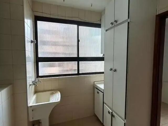 Apartamento para Venda em Londrina/PR Centro 3 Quartos
