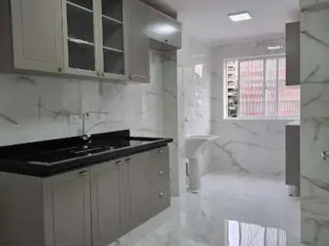 Apartamento para Venda em Londrina/PR Centro 3 Quartos