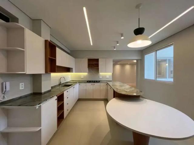Apartamento para Venda em Londrina/PR Centro 3 Quartos