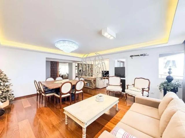 Apartamento para Venda em Londrina/PR Centro 3 Quartos