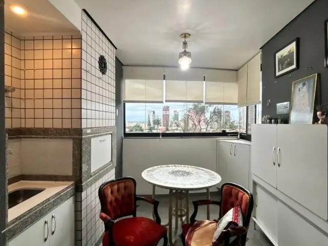 Apartamento para Venda em Londrina/PR Centro 3 Quartos