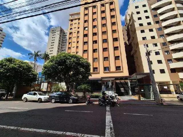 Apartamento para Venda em Londrina/PR Centro 3 Quartos