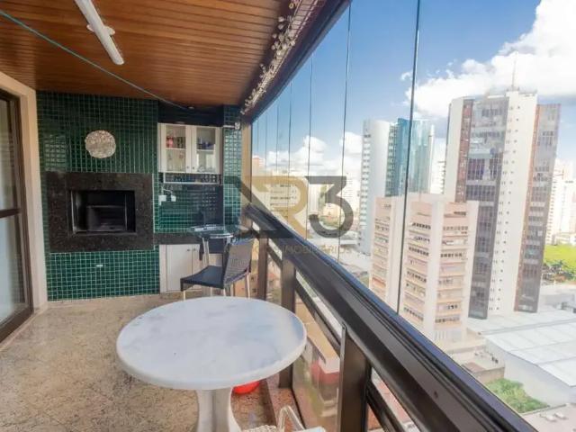Apartamento para Venda em Londrina/PR Centro 3 Quartos