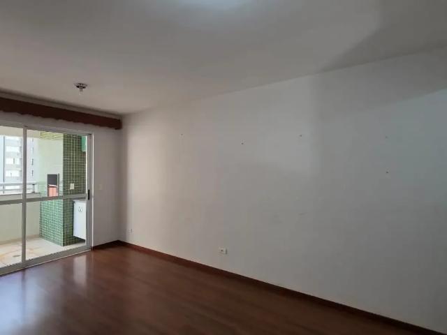 Apartamento para Venda em Londrina/PR Centro 3 Quartos