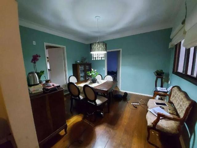 Apartamento para Venda em Londrina/PR Centro 3 Quartos