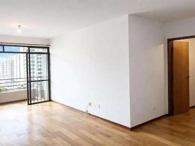 Apartamento para Venda em Londrina/PR Centro 3 Quartos