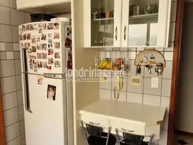 Apartamento para Venda em Londrina/PR Centro 3 Quartos
