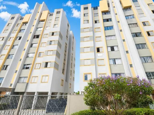 Apartamento para Venda em Londrina/PR Centro 3 Quartos