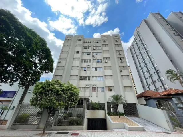 Apartamento para Venda em Londrina/PR Centro 3 Quartos