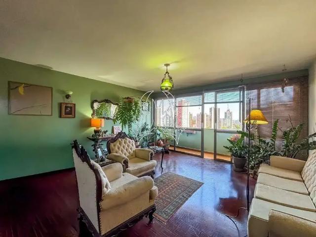 Apartamento para Venda em Londrina/PR Centro 4 Quartos