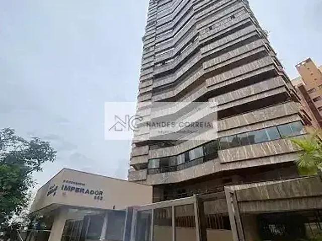 Apartamento para Venda em Londrina/PR Centro 4 Quartos